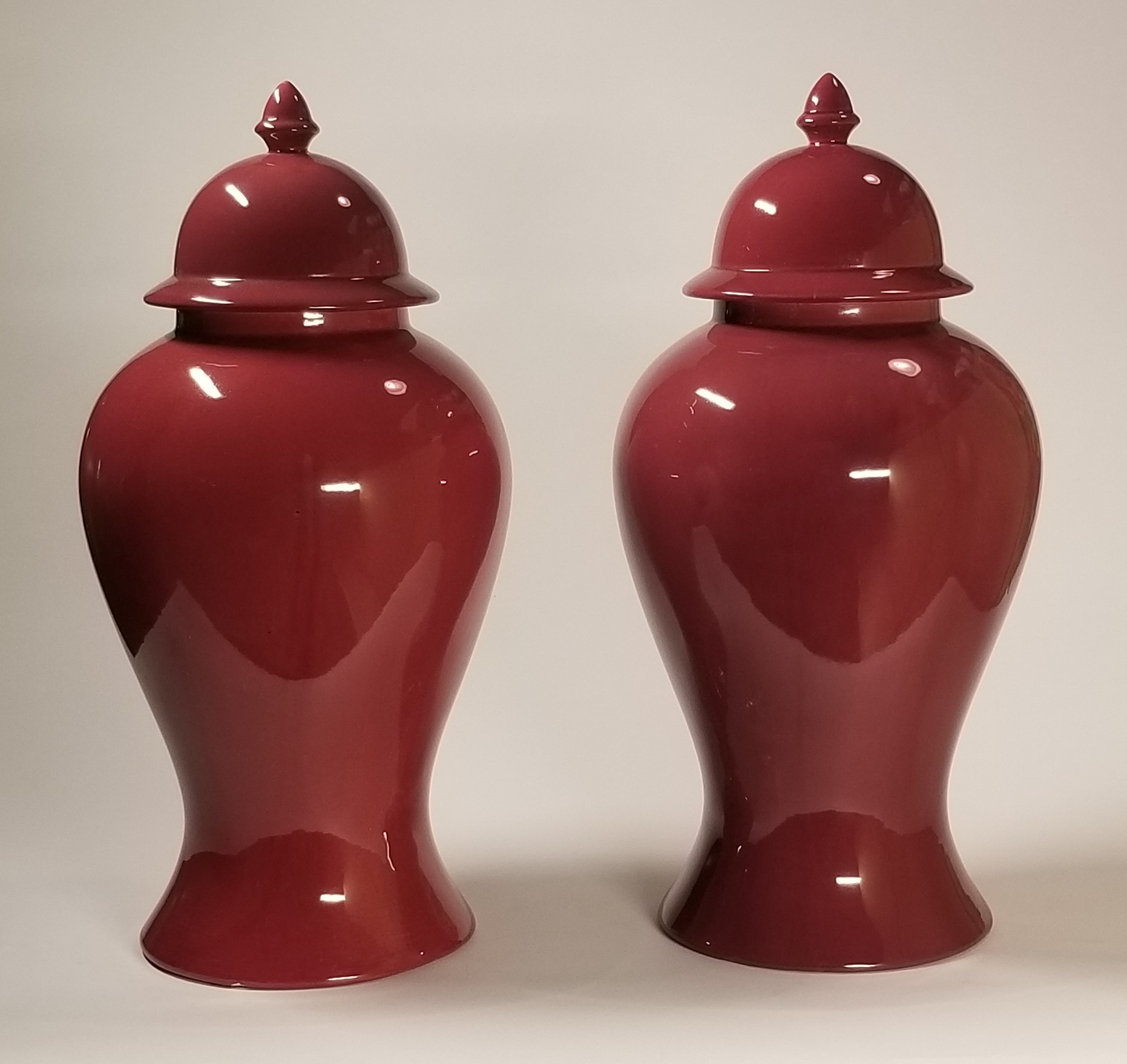 Accessories - Large Red Ceramic Ginger Jars with Lids, a Pair - 10046 ...